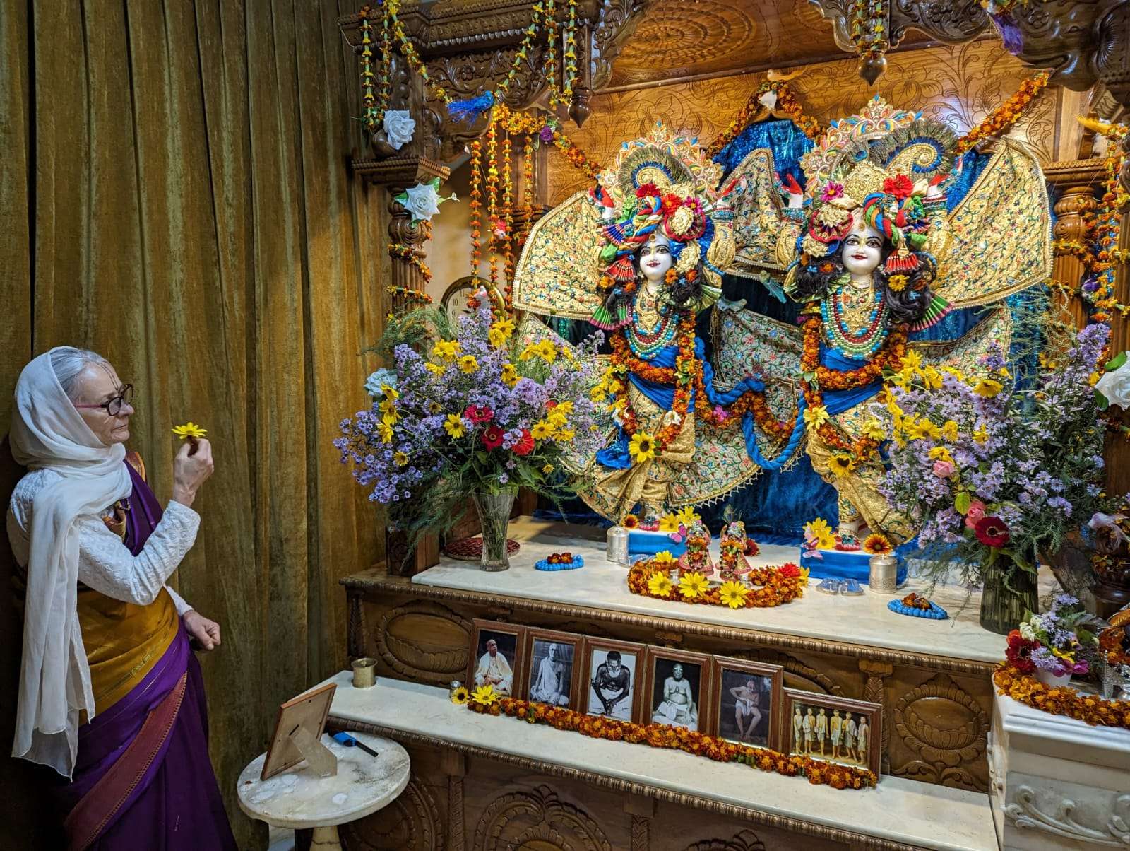 ¿Por qué crear? - Vedic Library by ISVARA.org