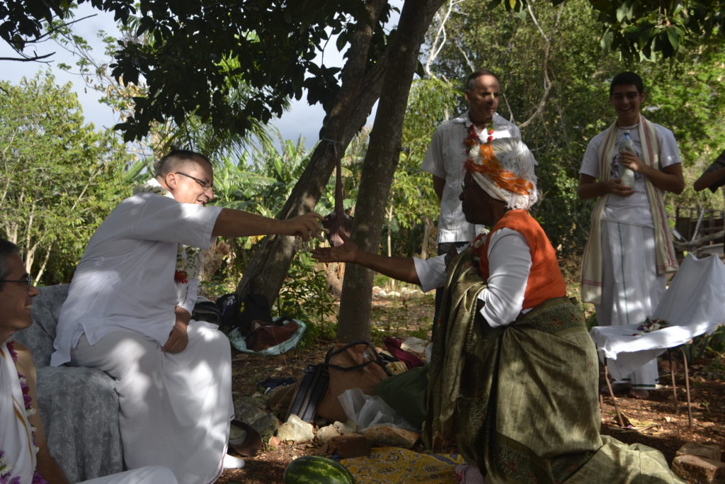 INITIATION CEREMONY IN PUERTO RICO - Vedic Library by ISVARA.org